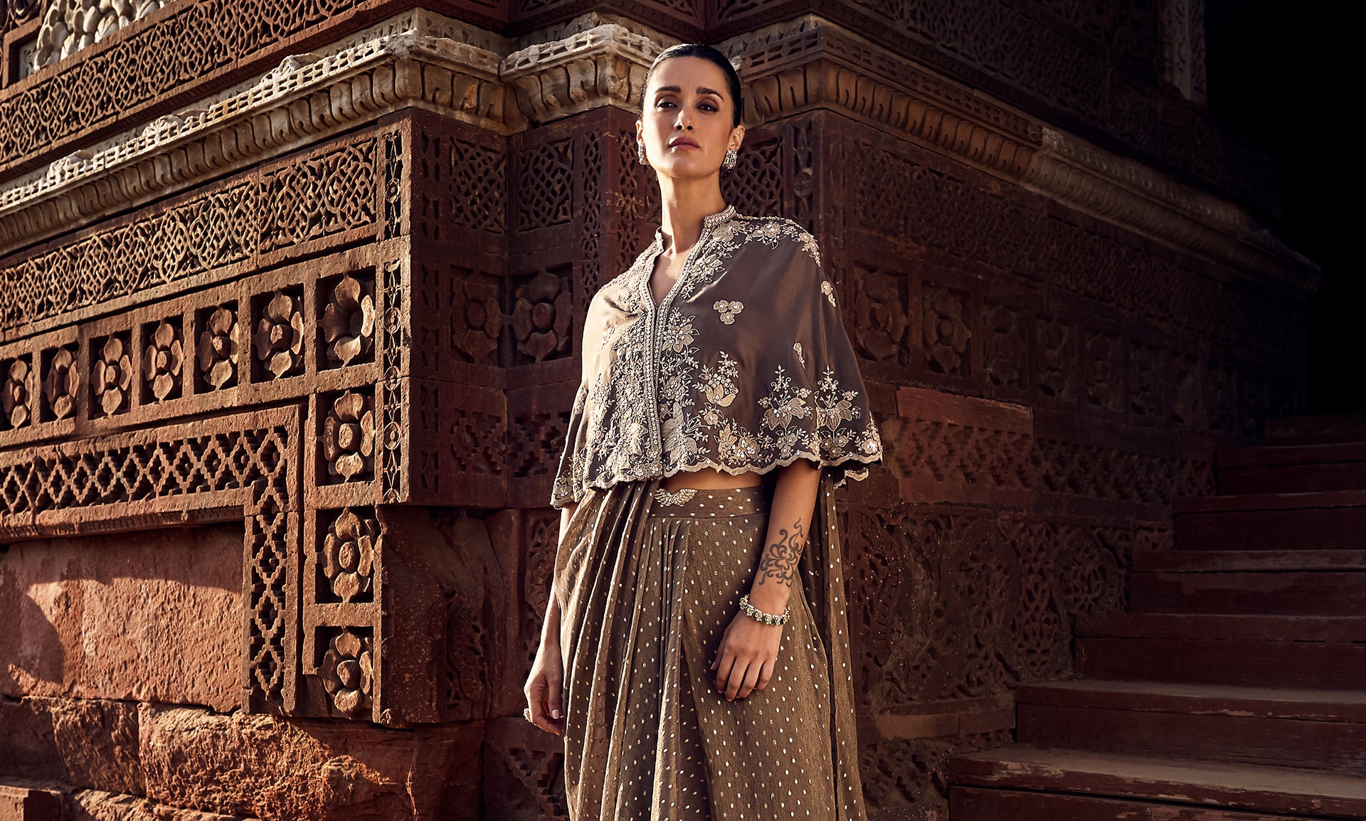 Shop Heavy Designer Suits For Bride, Wedding, Party Wear | Matsya ...