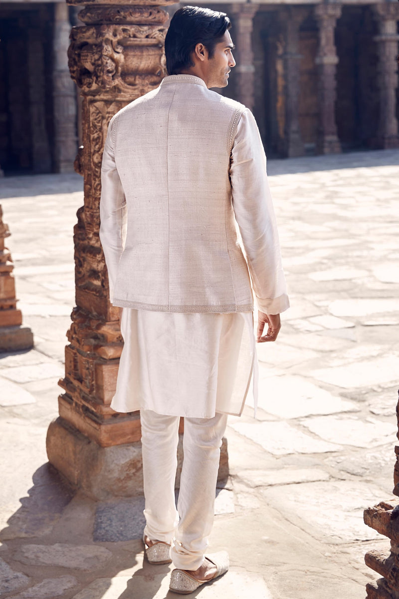 The Handloom Iconic Wing Pocket Dandy Jacket – Matsya World